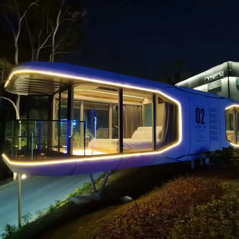 Chinese Prefabricated Modular Capsule House for Camping