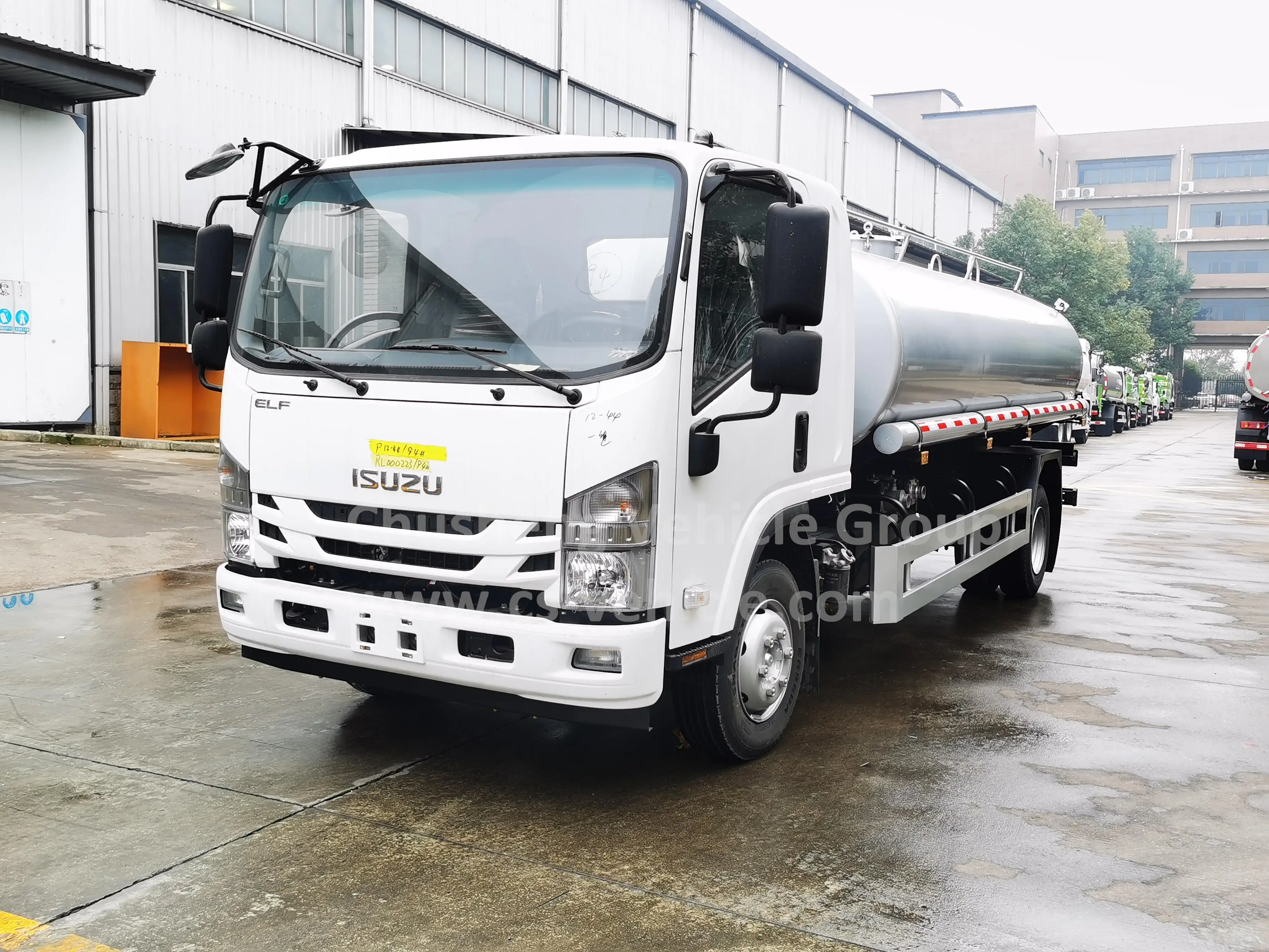 Howo 4x2 10000L Drinking Water Lorry Truck - Stainless Steel Tank