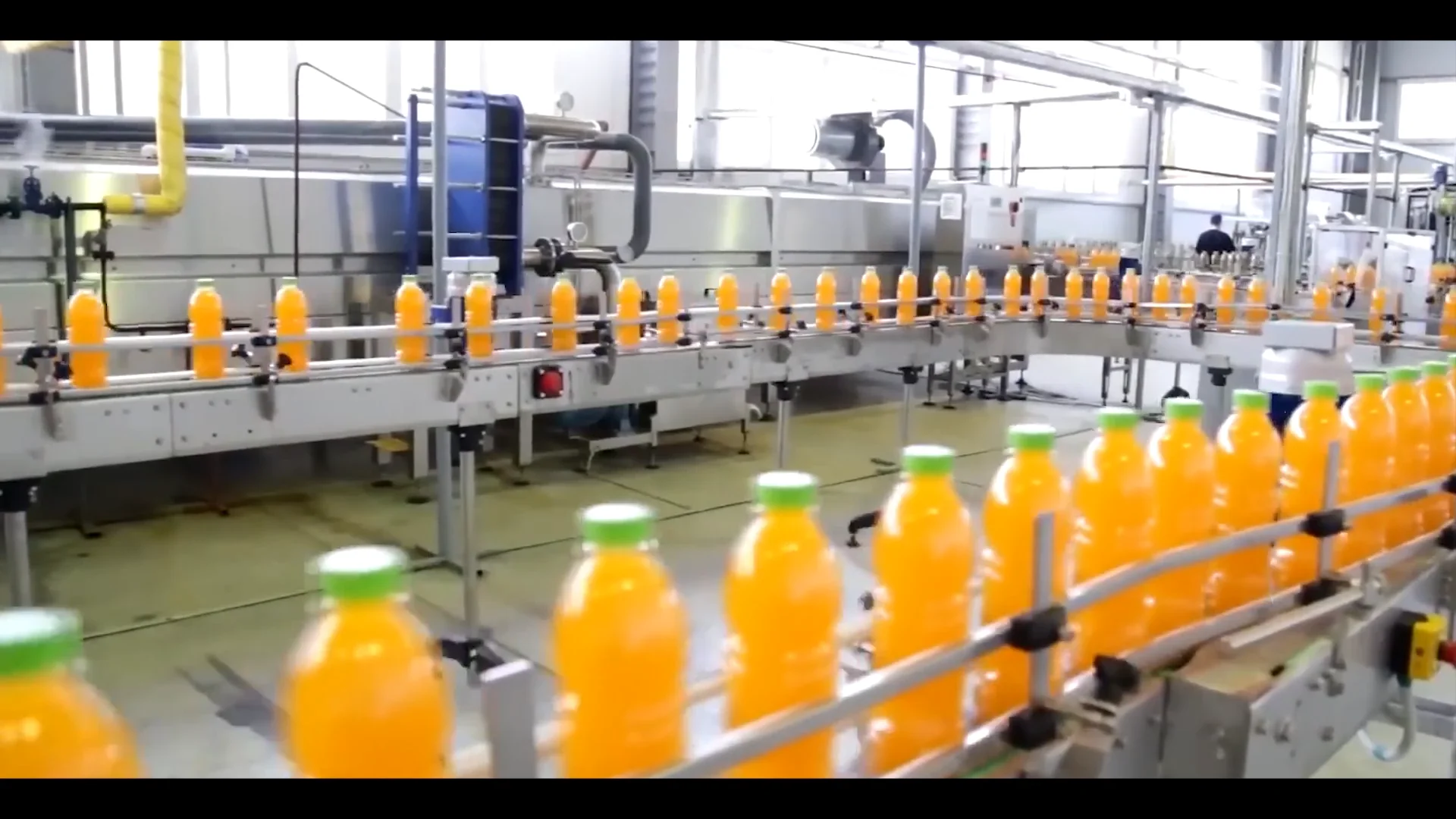 Automatic Concentrate 3 In 1 Fruit Juice Filling Machine For Production ...