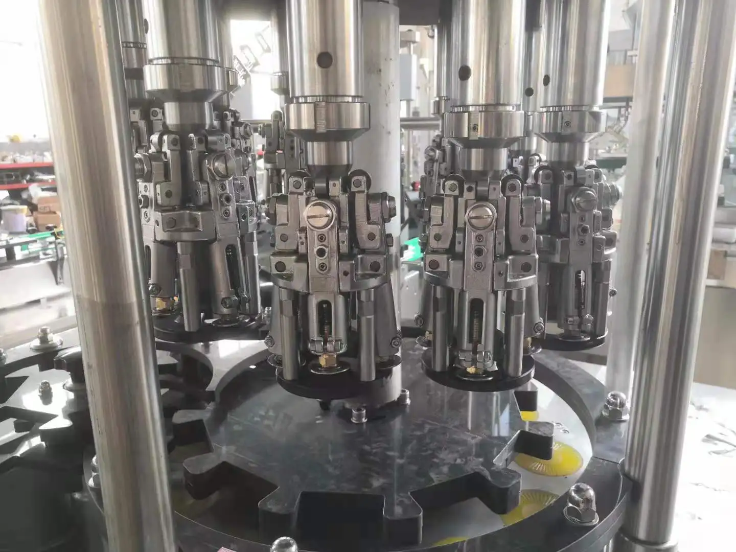 Tongda Bottle Cap Capping Machine - Full Automatic & Efficient