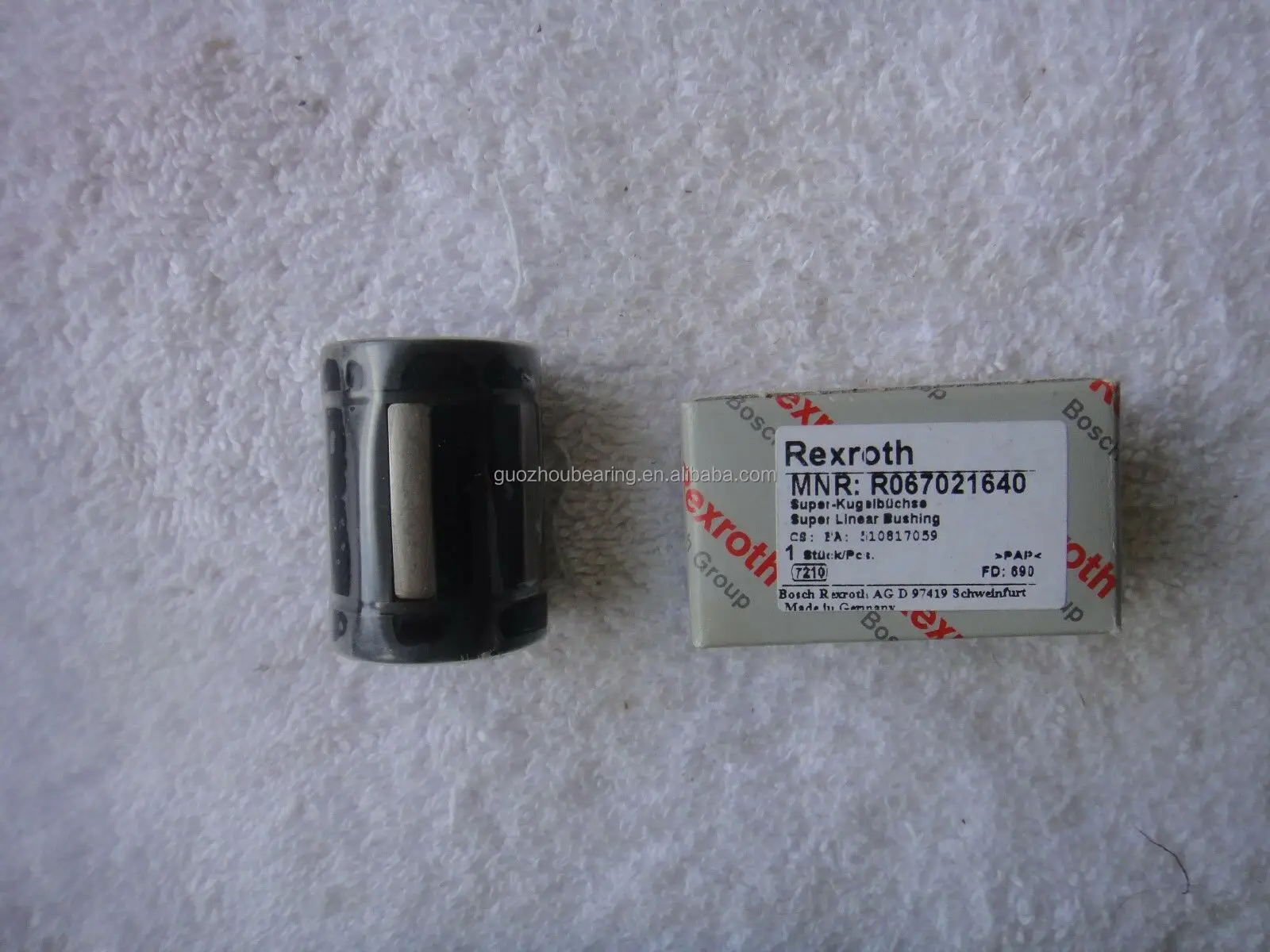 Rexroth Linear Guide Super Ball Bushing R065803030 - Durable & Precise