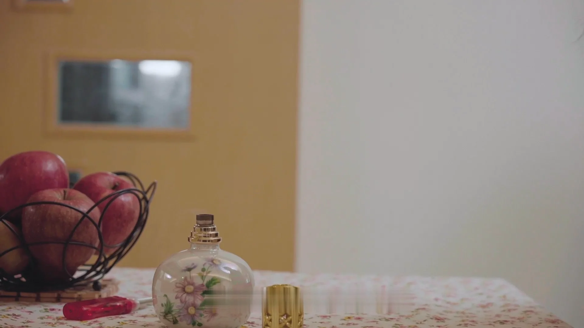 Glass Effusion Lamp With Platinum Stone,Home Perfume Lamp Purify Air ...