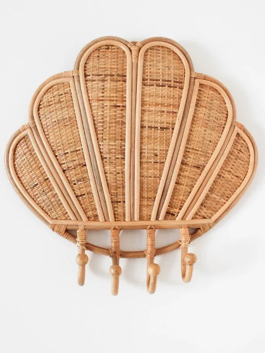 Eco-friendly Sea Shell Shaped Rattan Hooks for Kids’ Room