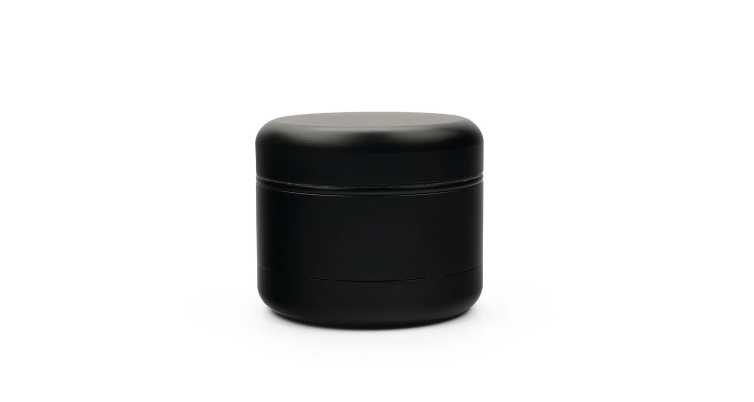 Well Curved Design Herb Ceramic Coating Grinder - Durable & Stylish
