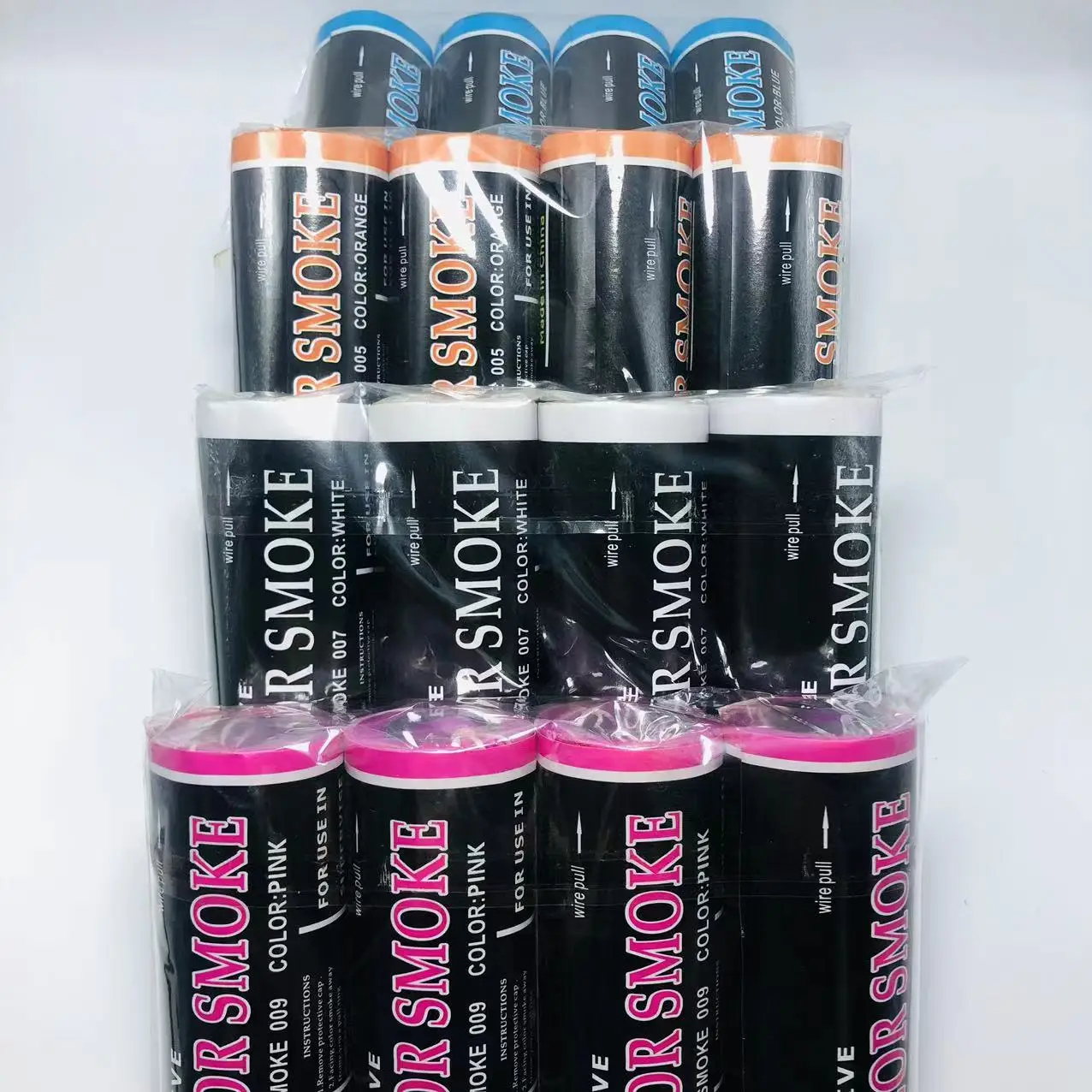 Custom Colored Smoke Bombs for Weddings & Birthday Parties - Eco ...