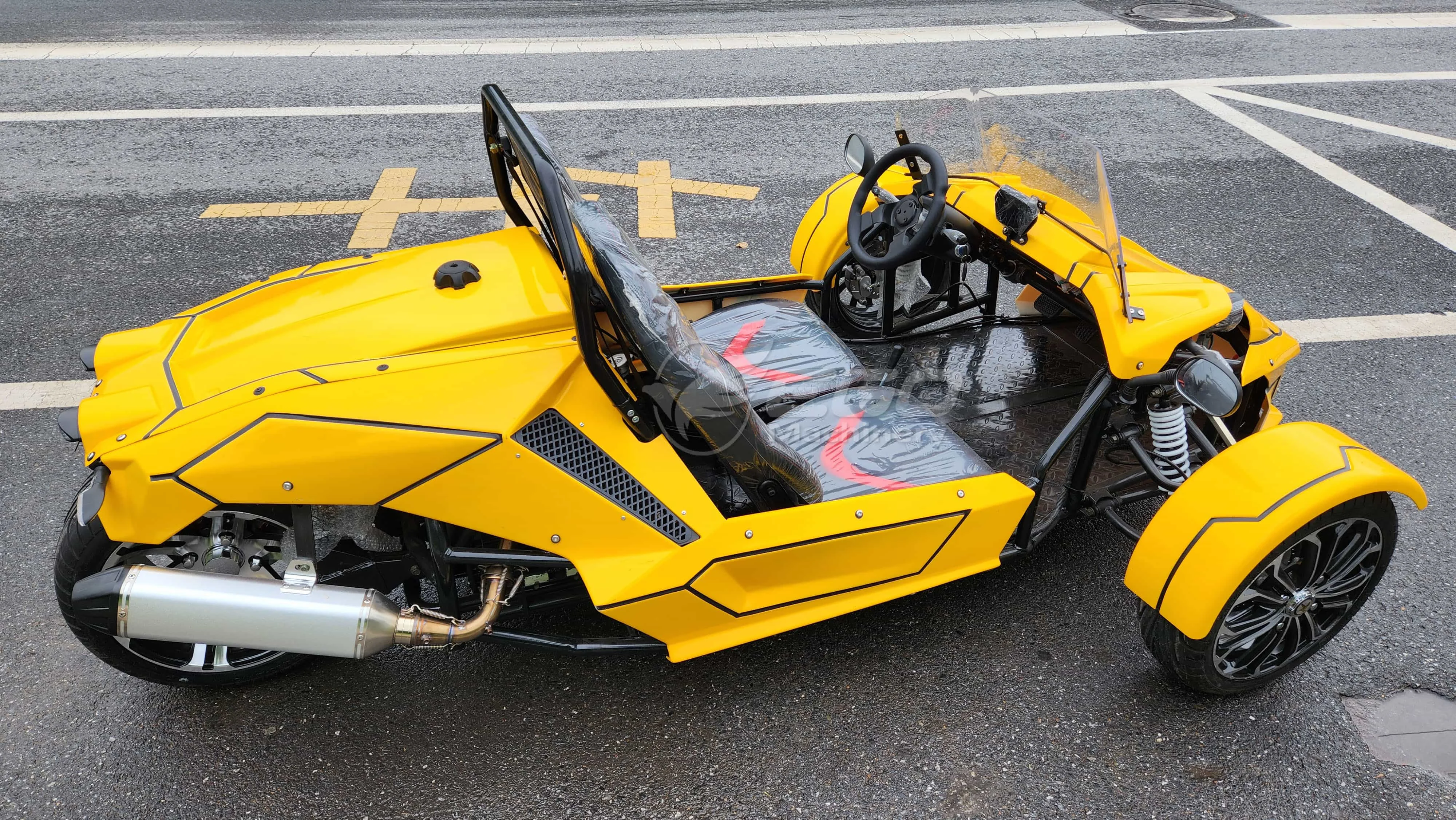 2025 Ego Three-Wheeled Sports Car - Drifting & Convertible