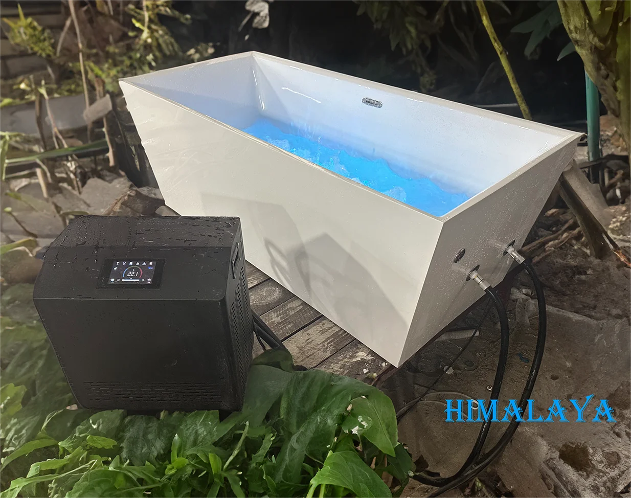 Customized Acrylic Cold Plunge Bathtub with Water Chiller