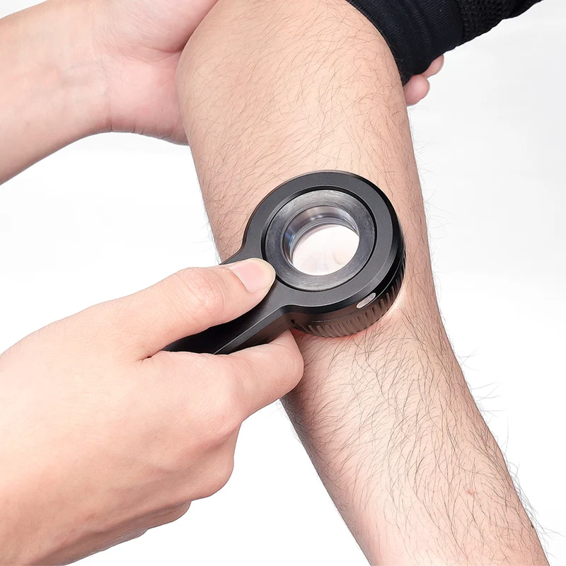 IBOOLO DE-3100 Digital Dermatoscope - Skin Analyzer Machine