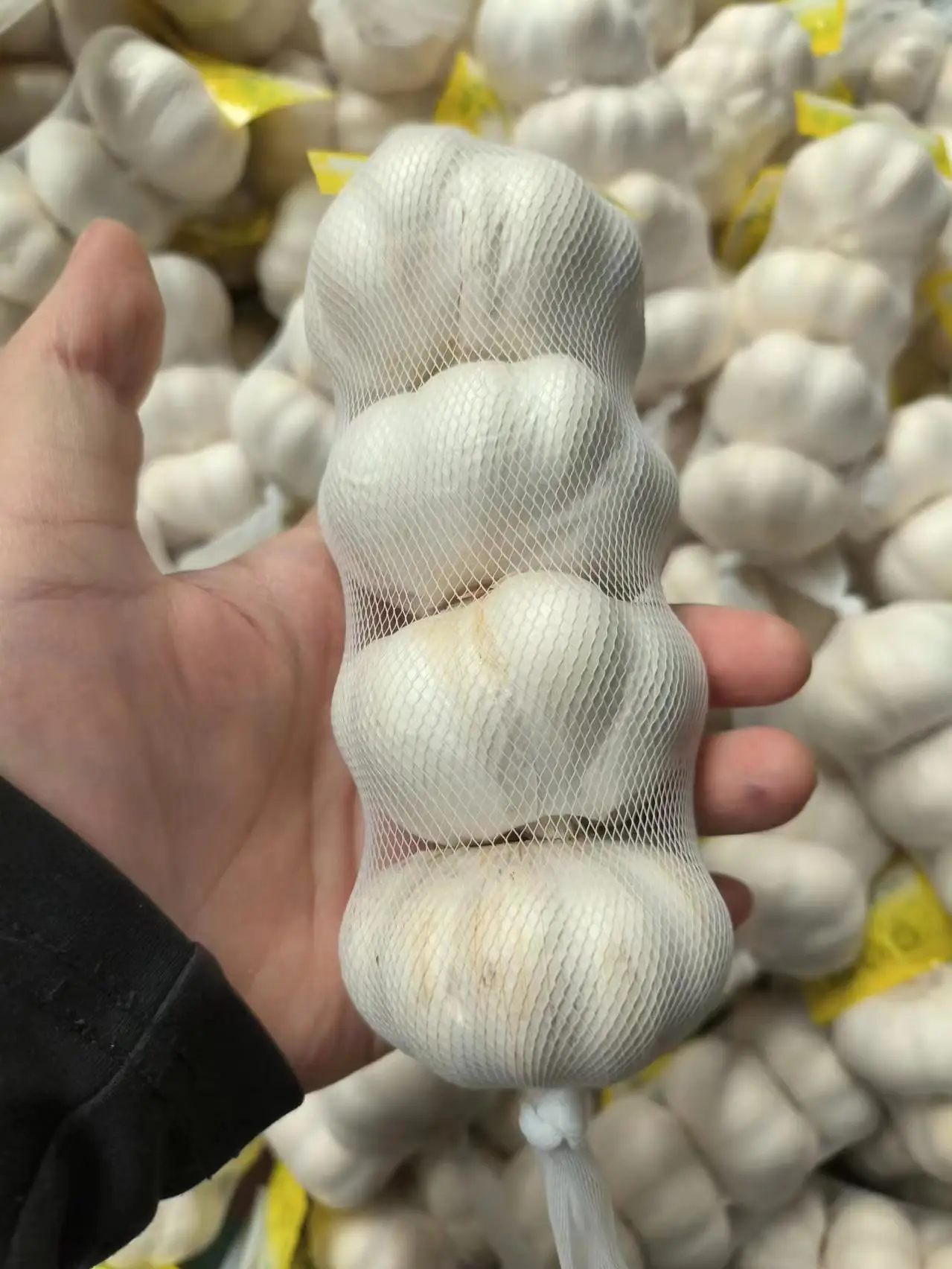 Supermarket Plastic Extruded Mesh Tubular Netting Bag Packaging Garlic ...