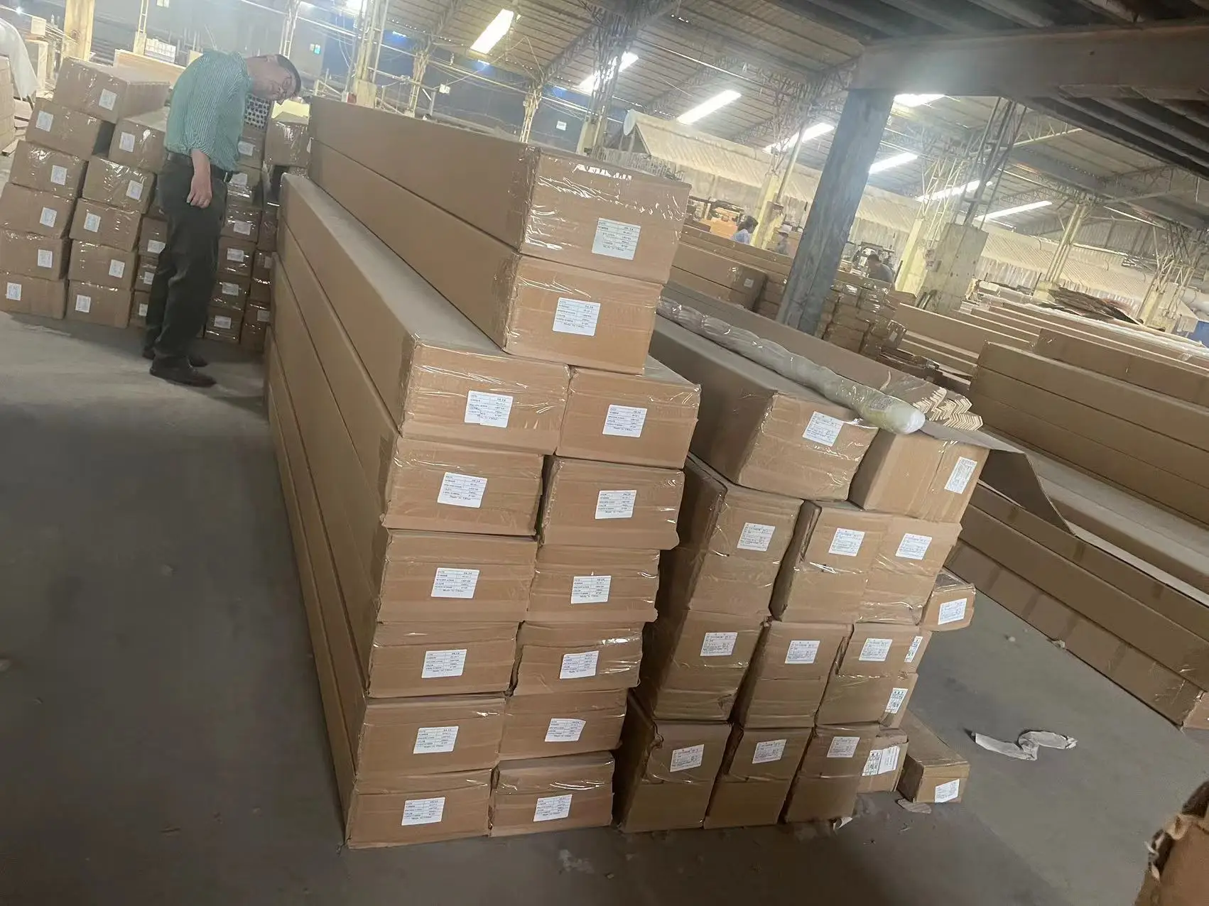 Eco-friendly Laminated Wpc Wall Panels Wooden Interior Decorative ...