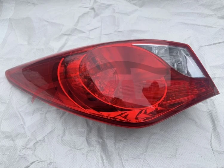 L 92401-3s020 R 92402-3s020 Auto Tail Lamp for 2011 Hyundai Sonata ...