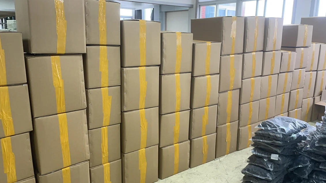 커넥터 6189-0386 6189-0129 6189-0130 6189-0132 6189-0133 6189-0134 6181 ...