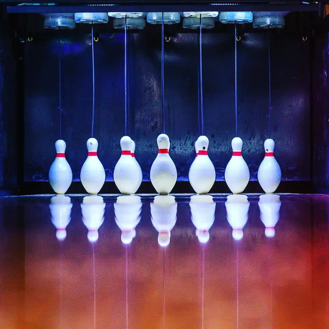 Premium Duckpin Bowling Equipment Social Bowling Alley Equipment With ...