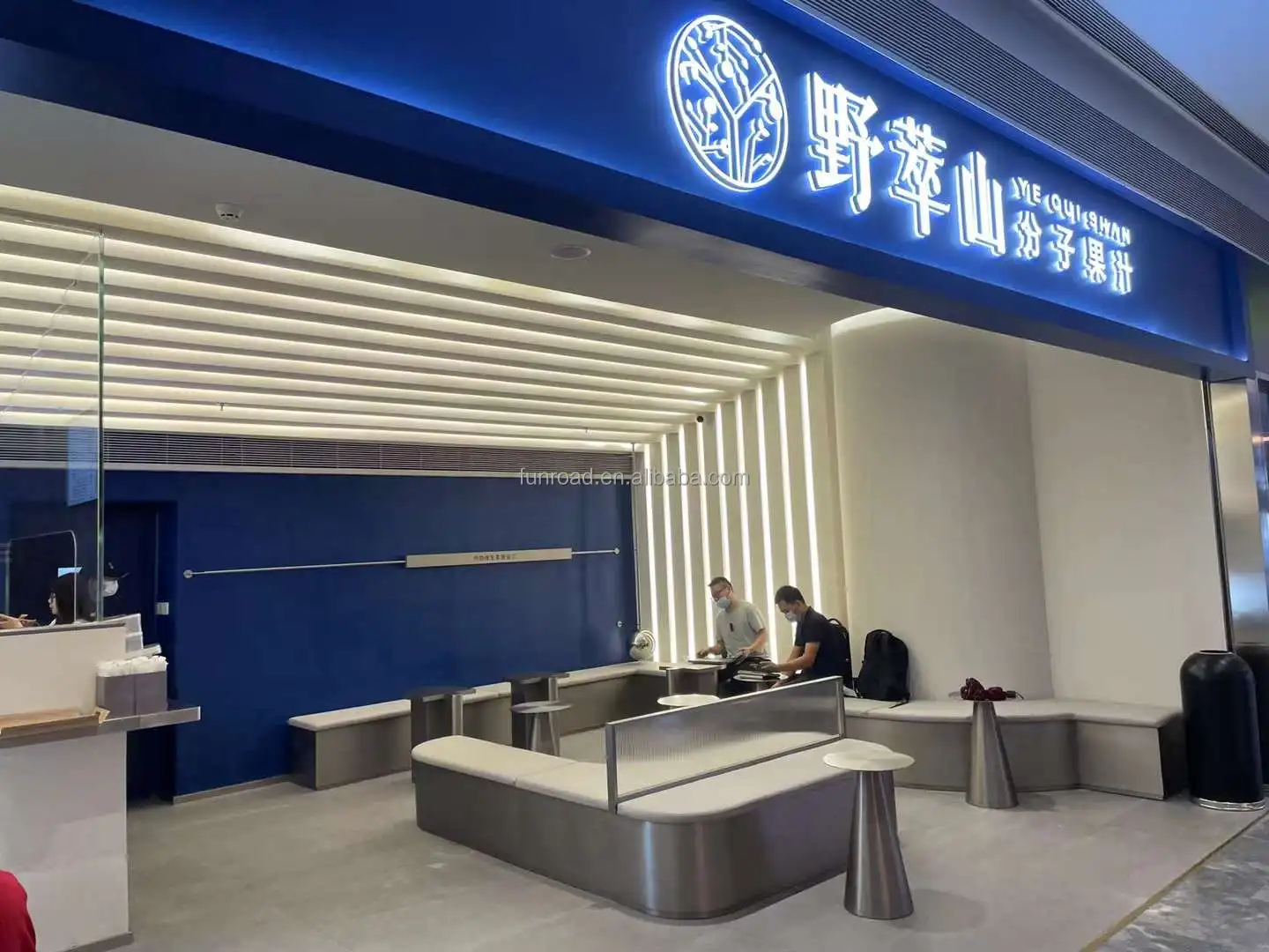 Modern Design Juice Bar Interior Display Bar Counter Bubble Tea Coffee ...