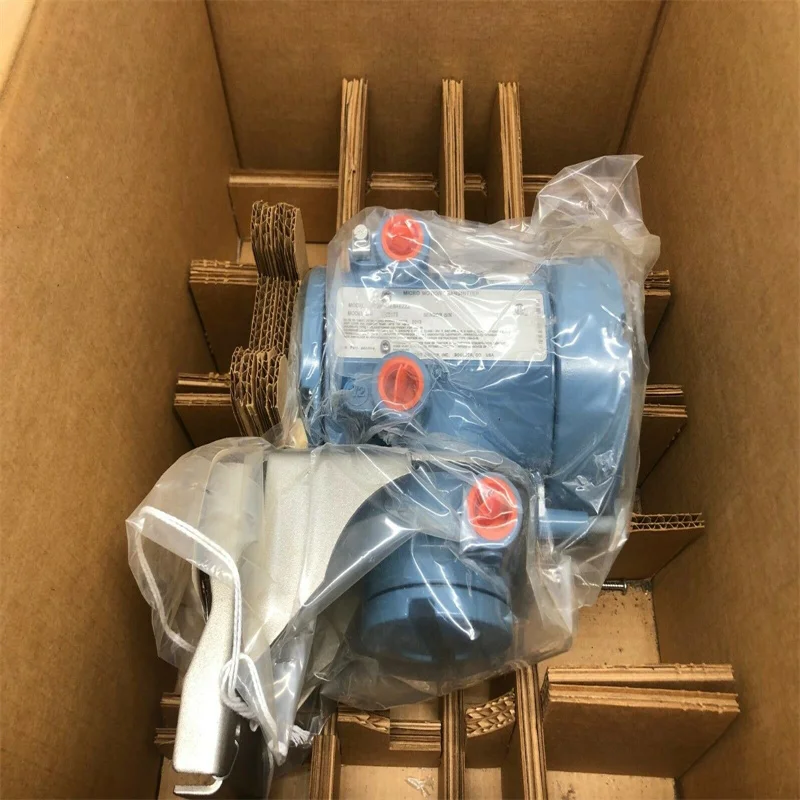 2700 Emerson Micro Motion Flow Transmitter - Precision & Reliability