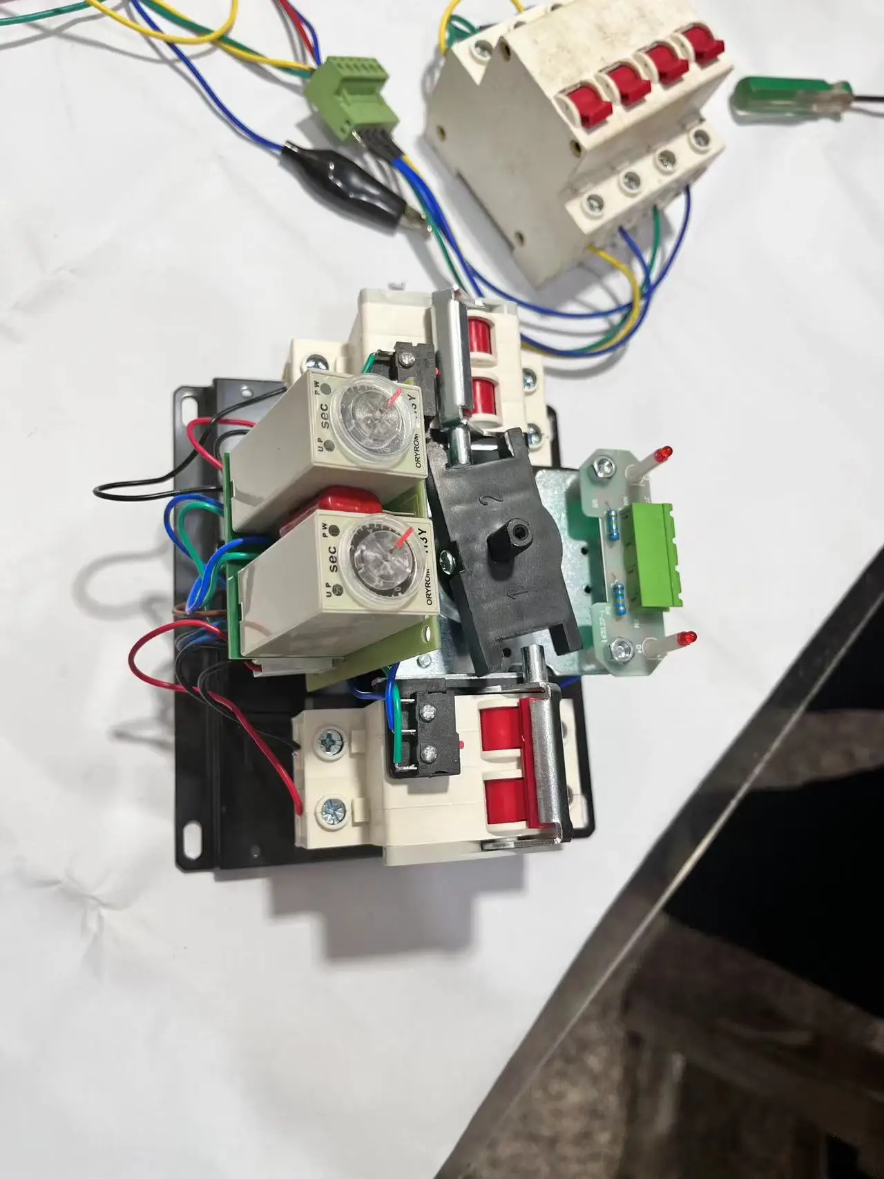 ATS Dual Power 220V AC 40A - Reliable Automatic Transfer Switch