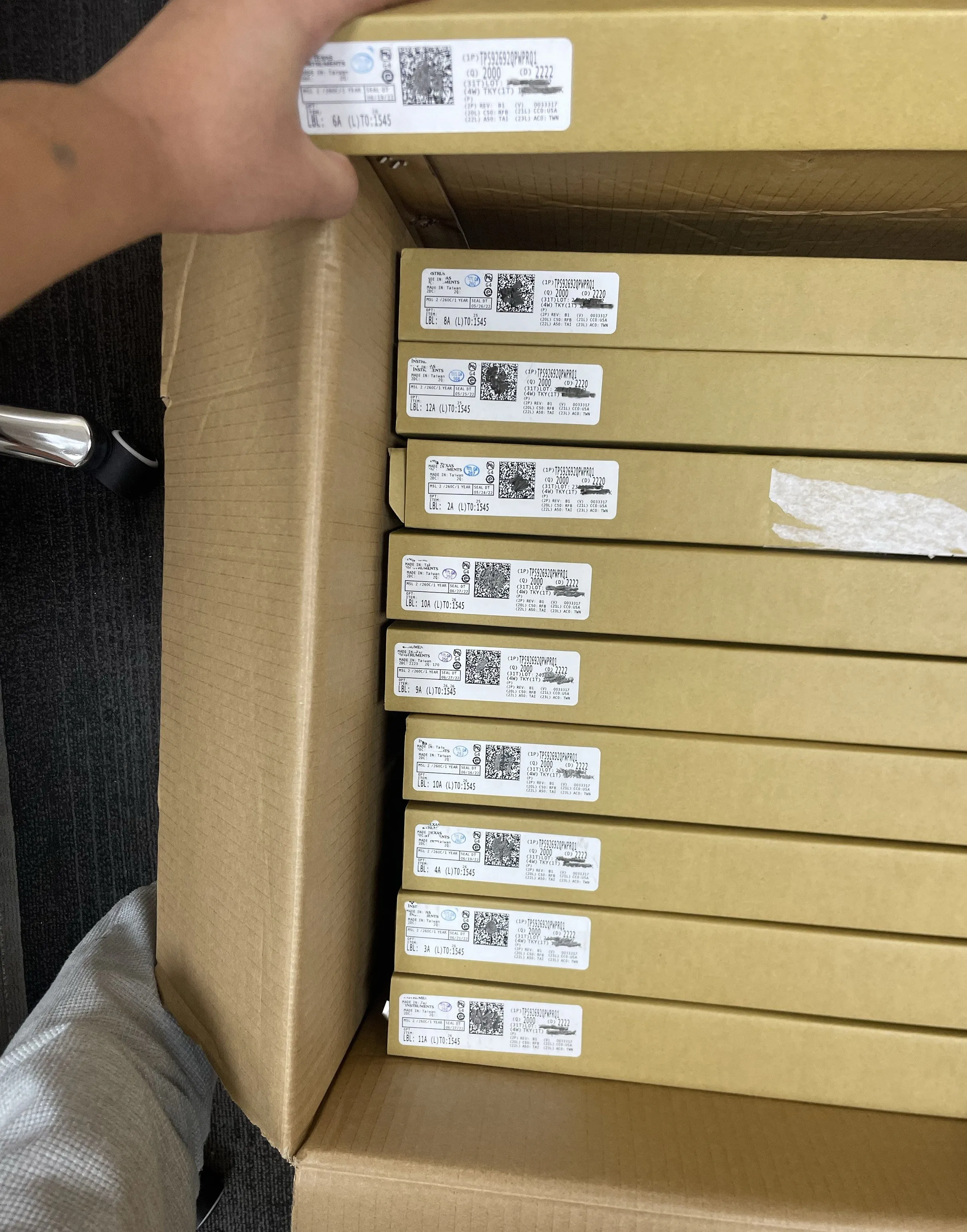 Bom List Service Ic S32k324nht1mmmst Mc7812bd2tr4g New And Original - Buy Lmc555cmm ...