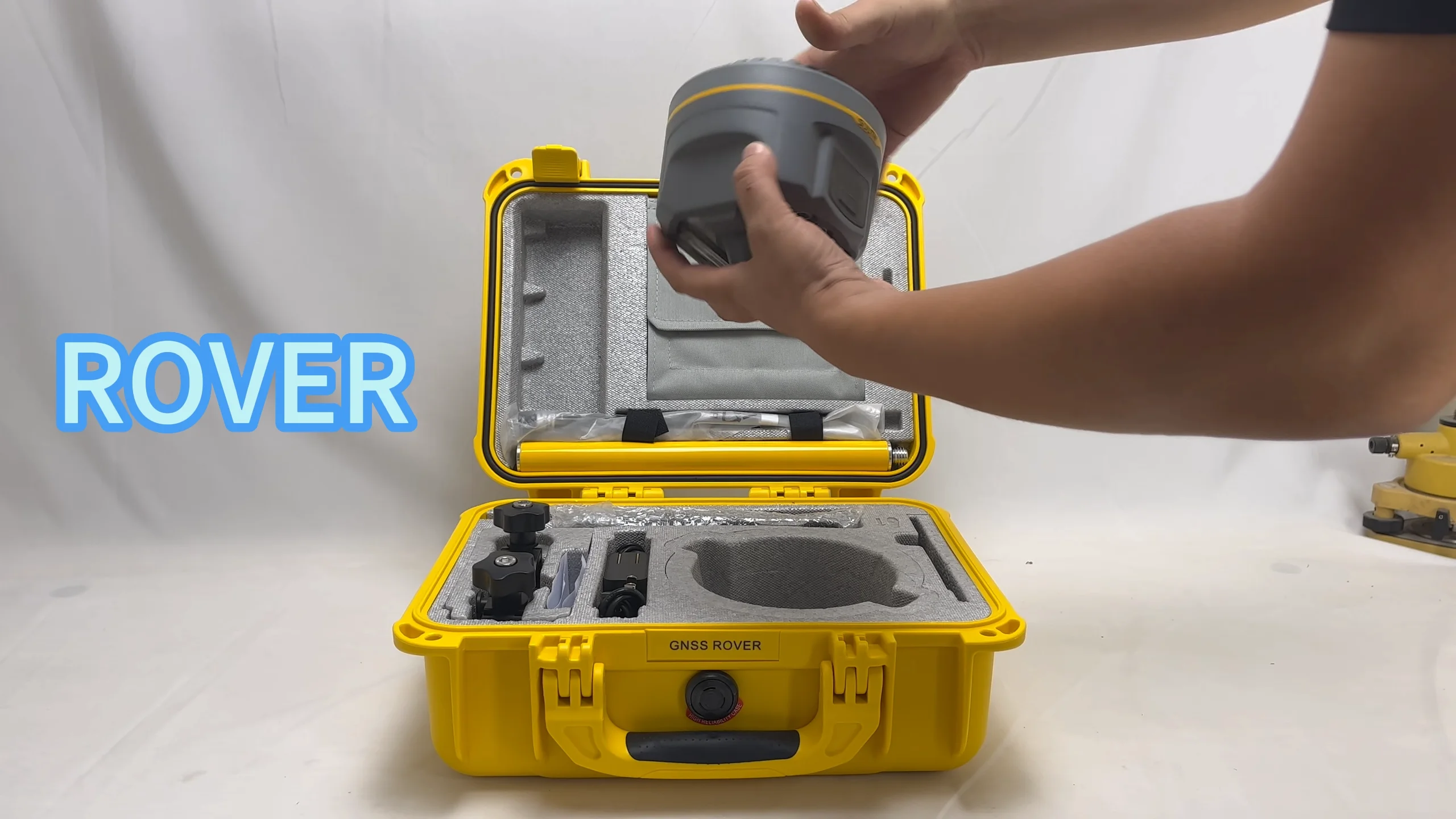 High Quality Rtk Gnss Rover South G1 Survey Equipment Price Rtk Gps ...