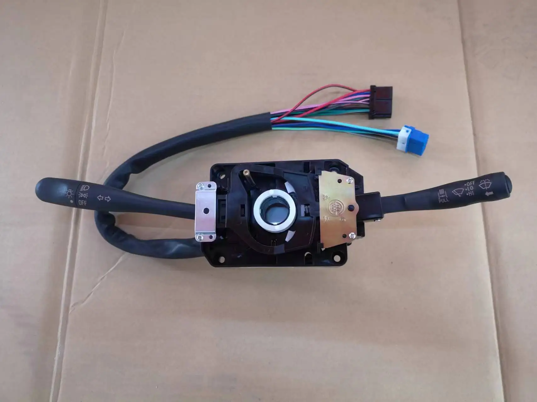 Isuzu Electric Control - Combination Switch 8970710072