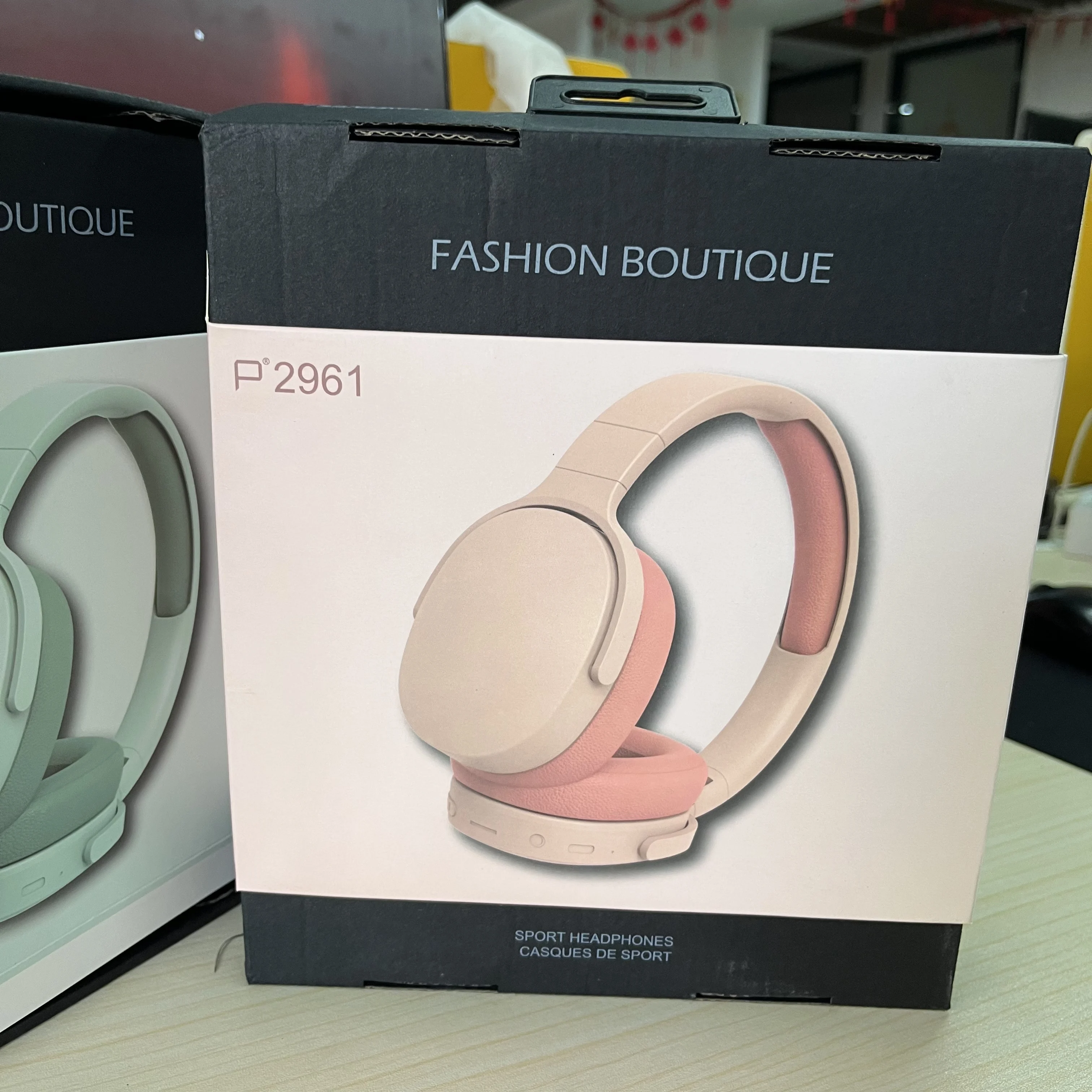 P2961 Wireless Headphones - Perfect Sound & Noise Canceling