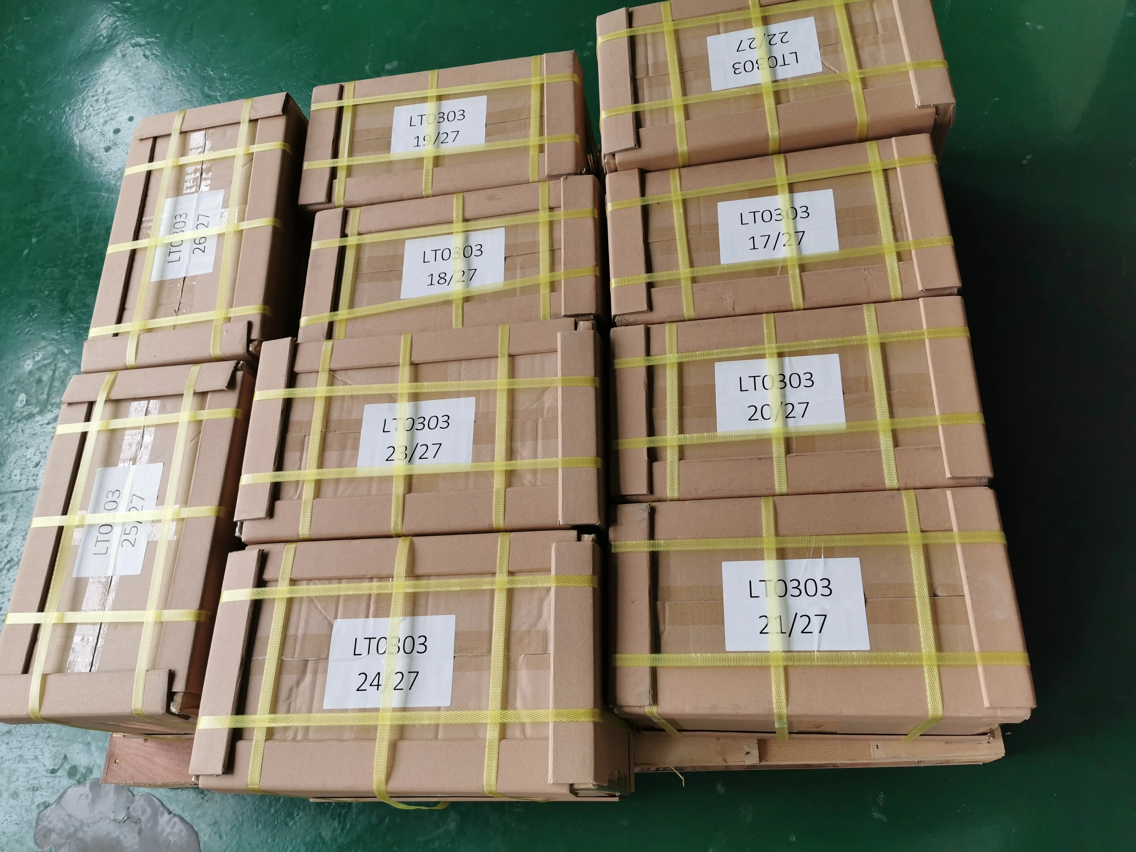 Very High Quality 300w Transformer Lt3300 With Weather Shield For Low ...