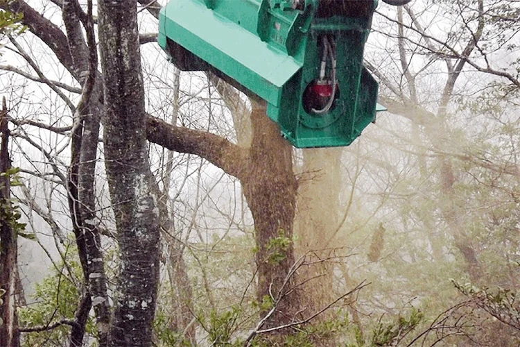 MONDE SBC200 Tree Mulcher - Hydraulic Wood Chipper for 20-30 Ton Excavator