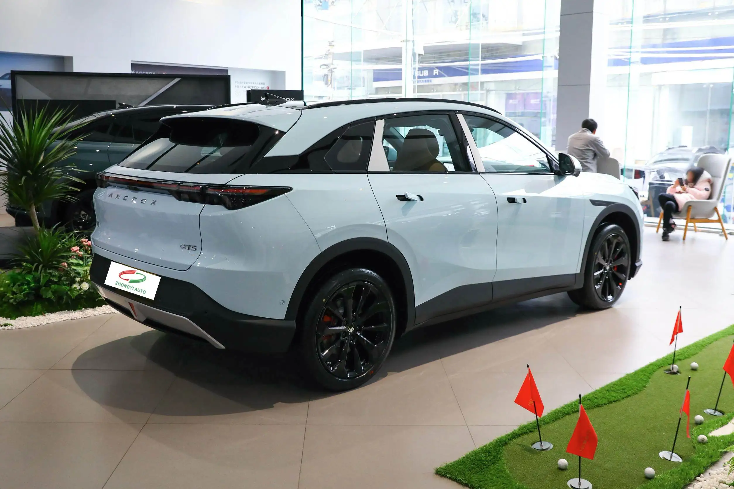 Luxury ARCFOX Alpha T5 Air Pro Max Version Cheap 4 Wheel Styling Brand New with 520KM 660KM ...