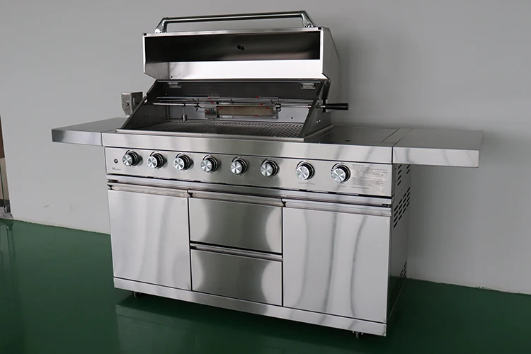Outdoor Kitchen Gas Barbeque Grill - High-End & Versatile