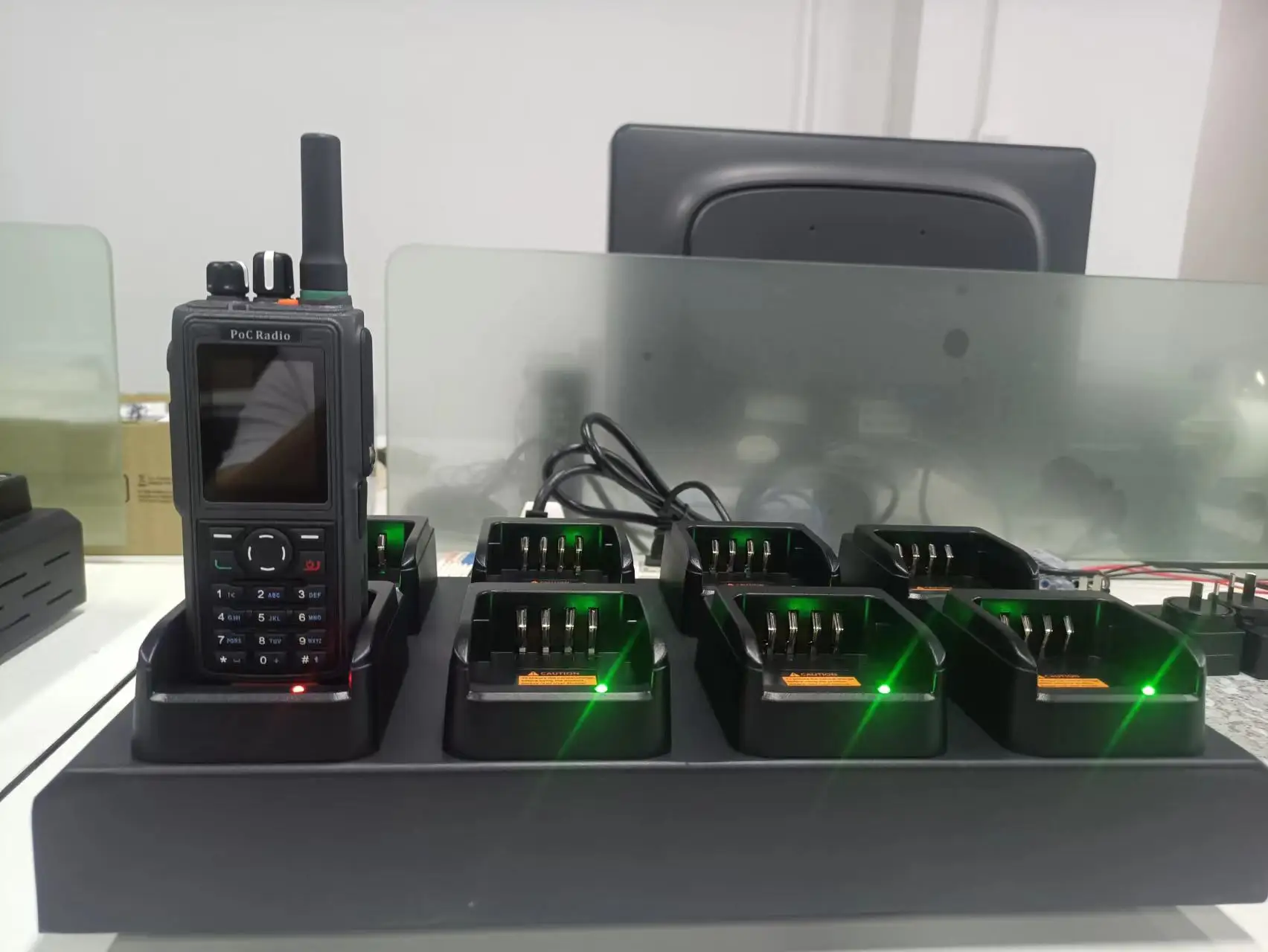 4g Phone Gps Wifi Police Radio Walkie Talkie Long Range Wireless ...