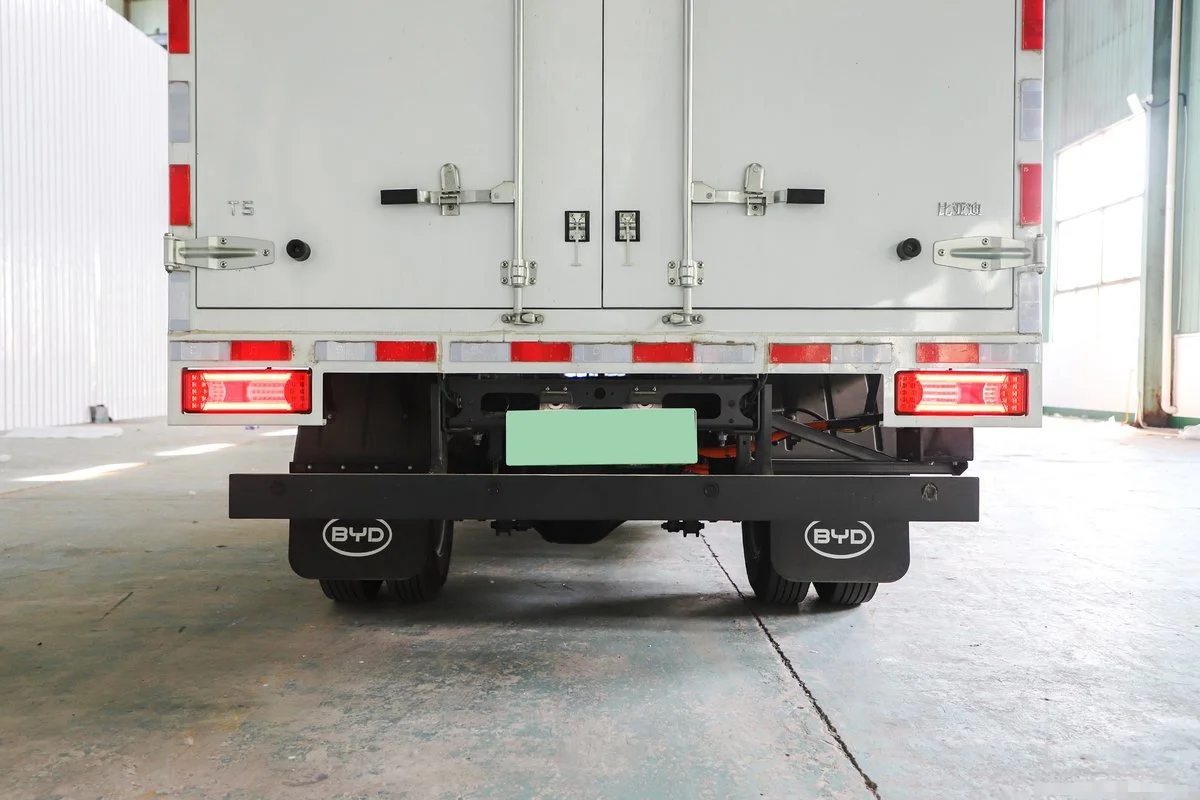 BYD T5EV Electric Delivery Van - 94kWh Battery, 275km Range, Ideal ...