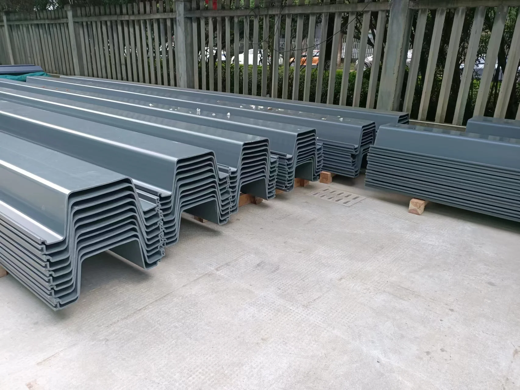 Plastic Sheet Pile U Type Seawall Retaining Wall Pvc Sheet Pile Vinyl ...