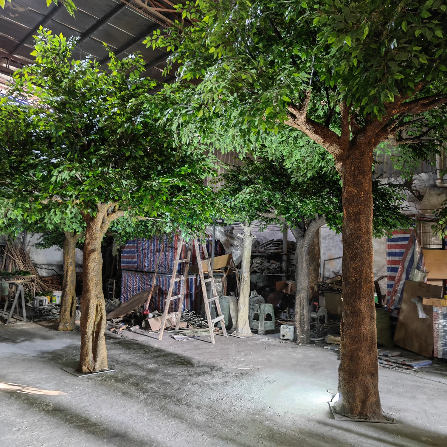 Artificial Big Green Trees Outdoor Large Decorative Plastic Trees - Buy ...