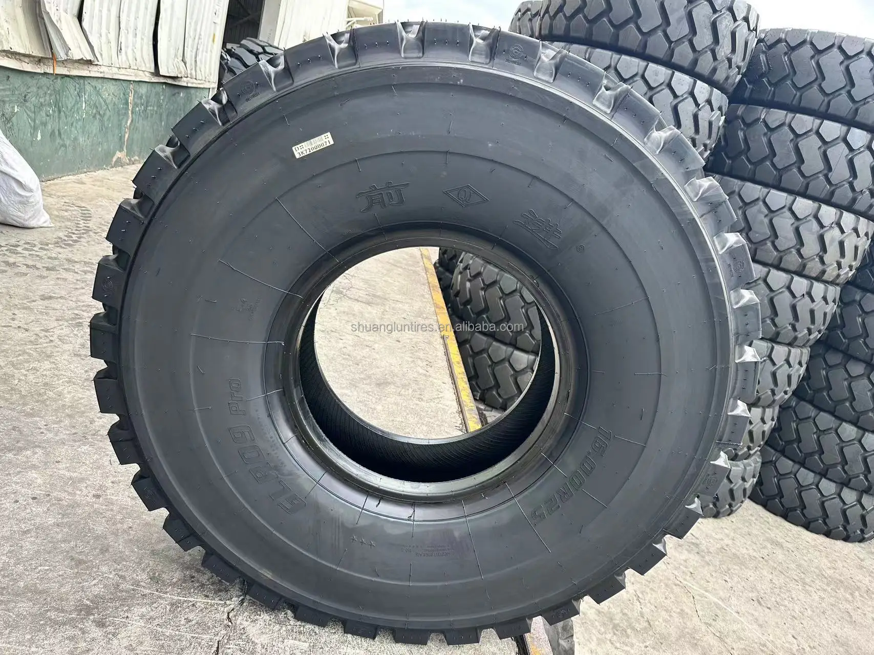 ADVANCE Brand GLR09 PRO E-4 OTR Radial Tires - Durable & Efficient