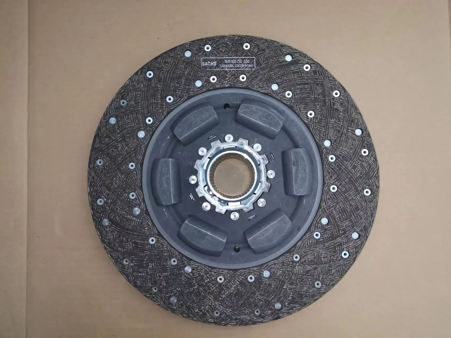 16 Speed Twin Clutch Disc 400mm for Isuzu Trailers EXR EXZ