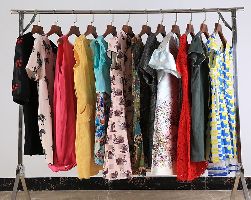 Preloved Thrift Clothes Branded Vintage Second Hand Clothes Bales Brand ...