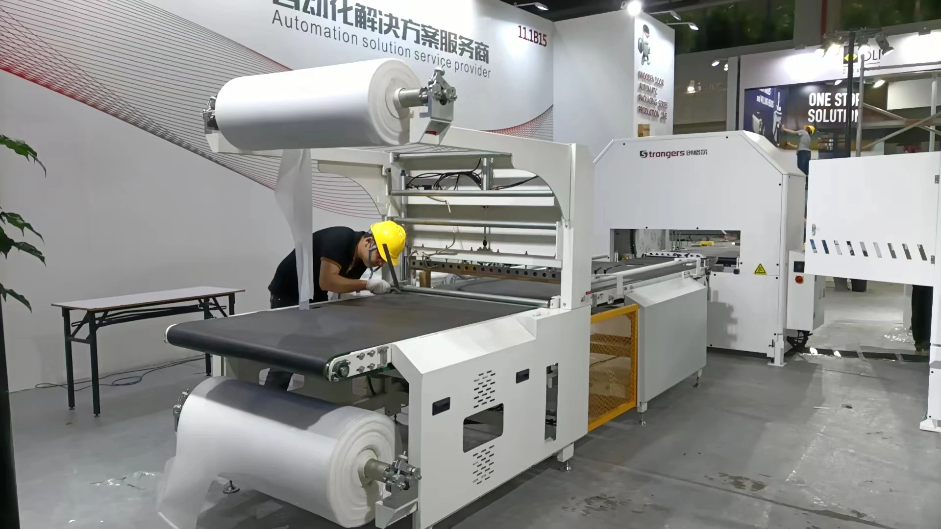 Hot Sale Wood Wrapping Machines Woodworking Machinery Packing Film ...