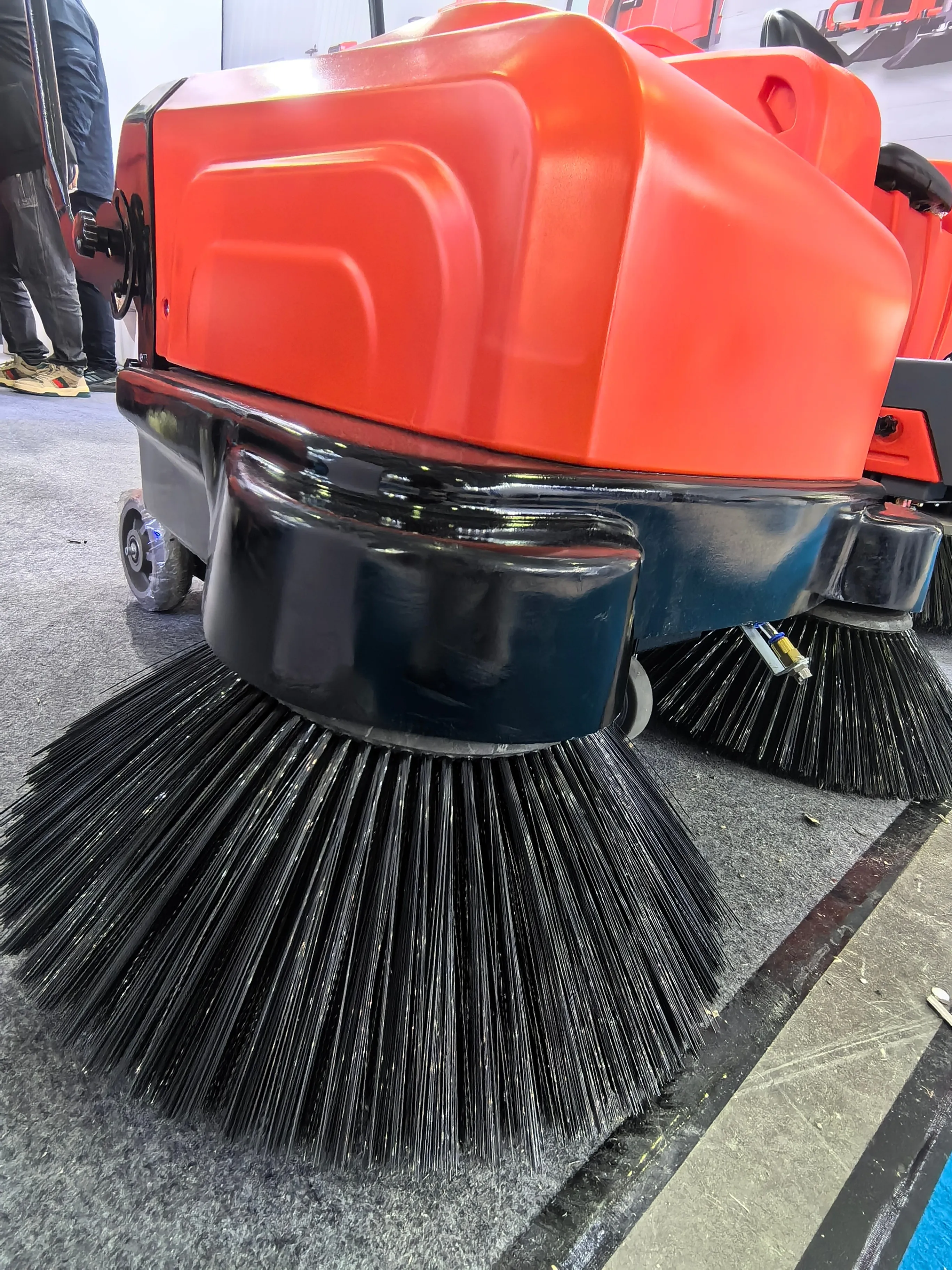 Handpush Cordless Commercial Industrial Electric Power Floor Road ...