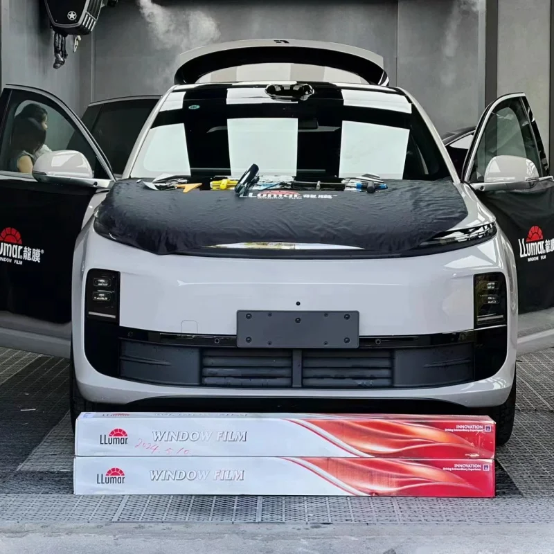 Llumar USA Nano Ceramic Car Solar Film - UV Proof & Color Changing