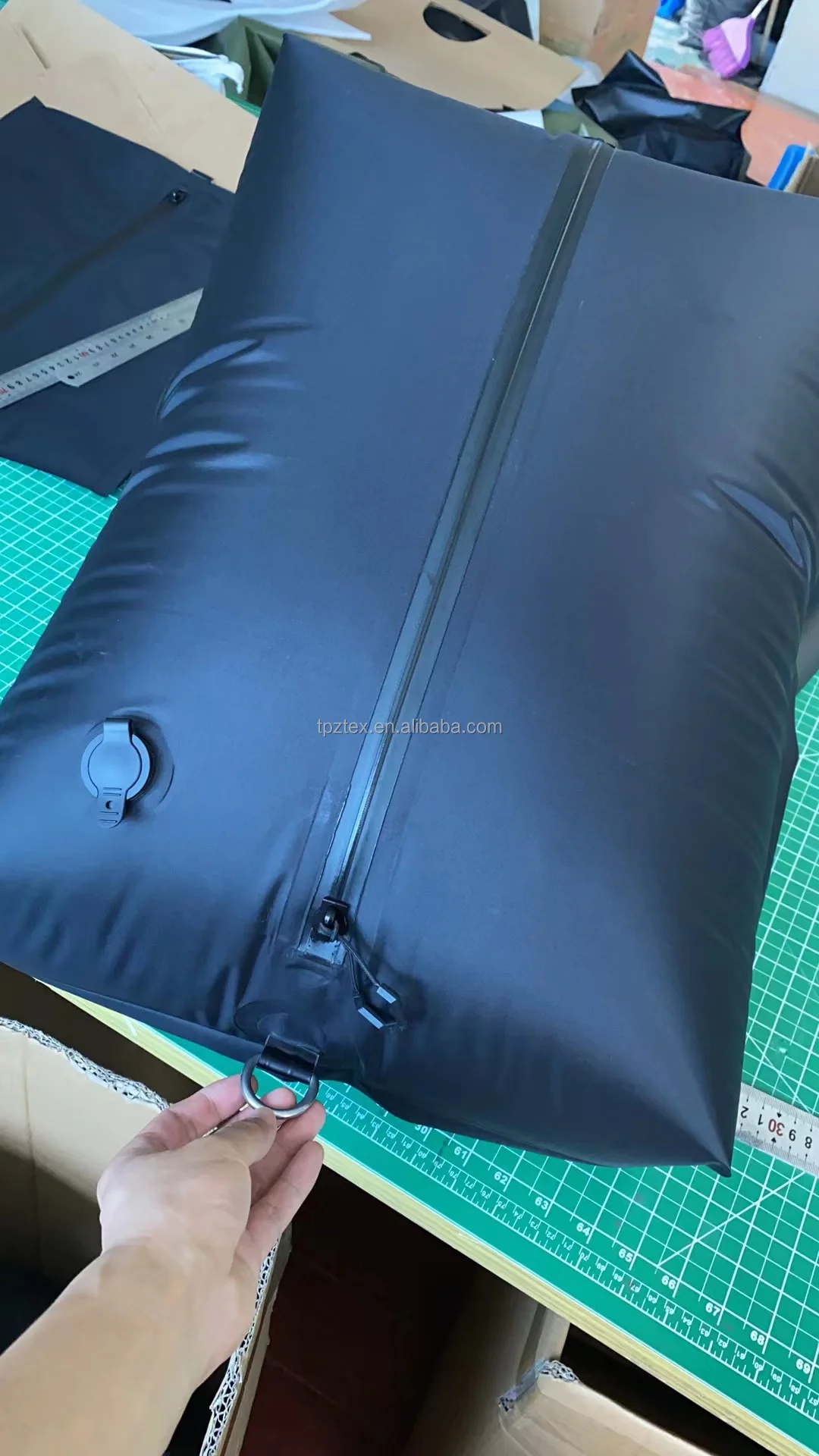 Topaz Factory Vacuum Travel Bag Compression Storage Bag Backpack Airback Bag Built-in ...