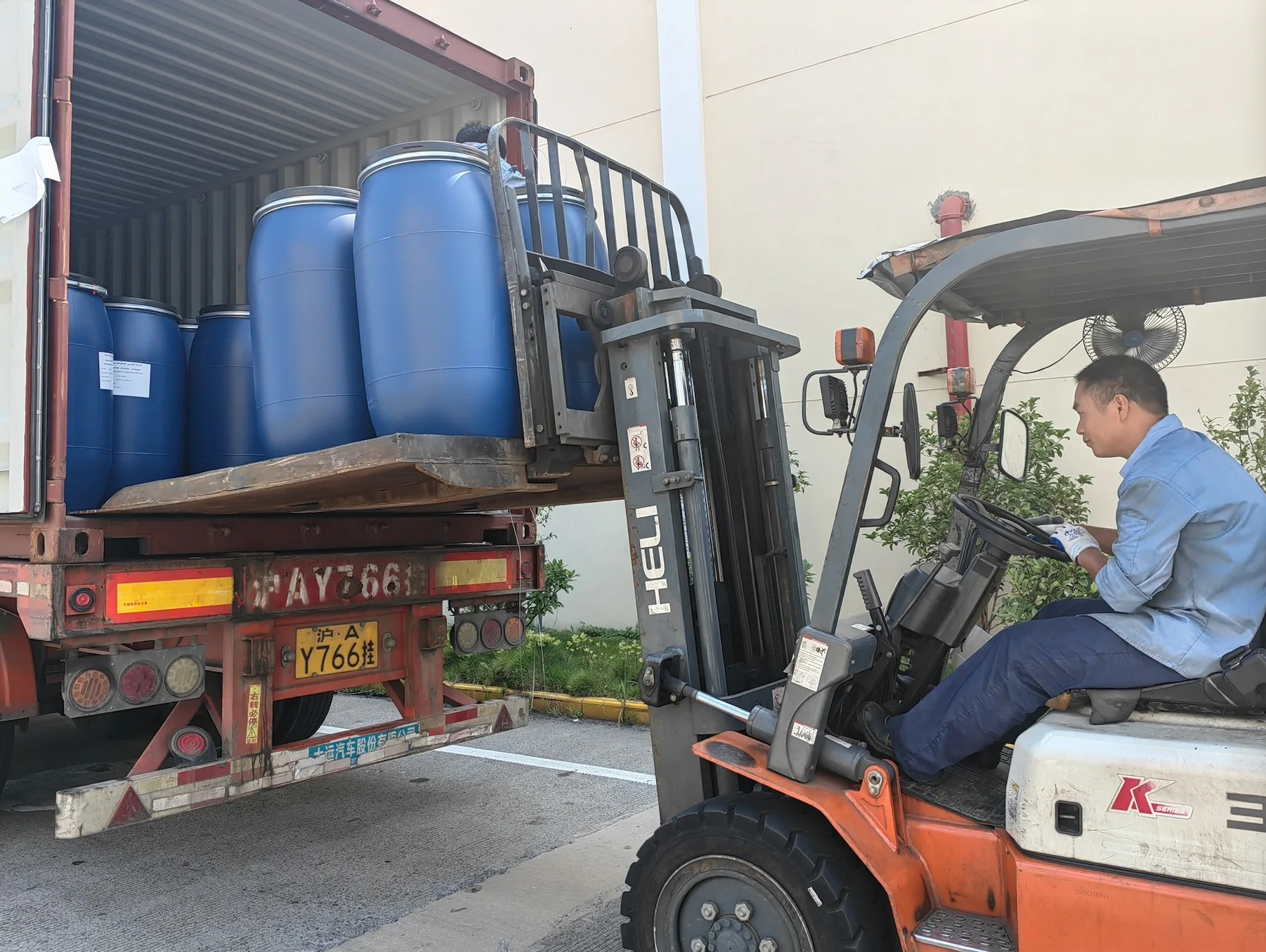 Zanyu Linear Alkyl Benzene Sulphonic Acid Raw Material Labsa 96% For ...
