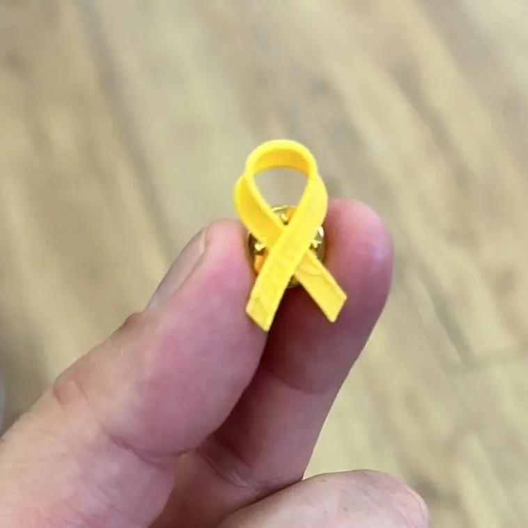 Israel Palestine Yellow Ribbon PVC Rubber Butterfly Lapel Pin - Custom ...