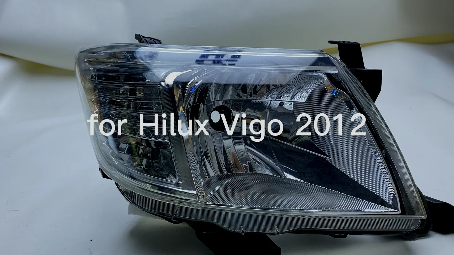 Maictop Car Accessories Front Head Lamp For Hilux Vigo Headlights 2012 ...