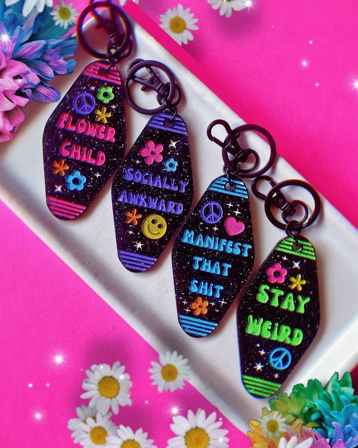 Hippie Motel Hotel Style Keychain Plastic Acrylic Keychains - Buy Key ...