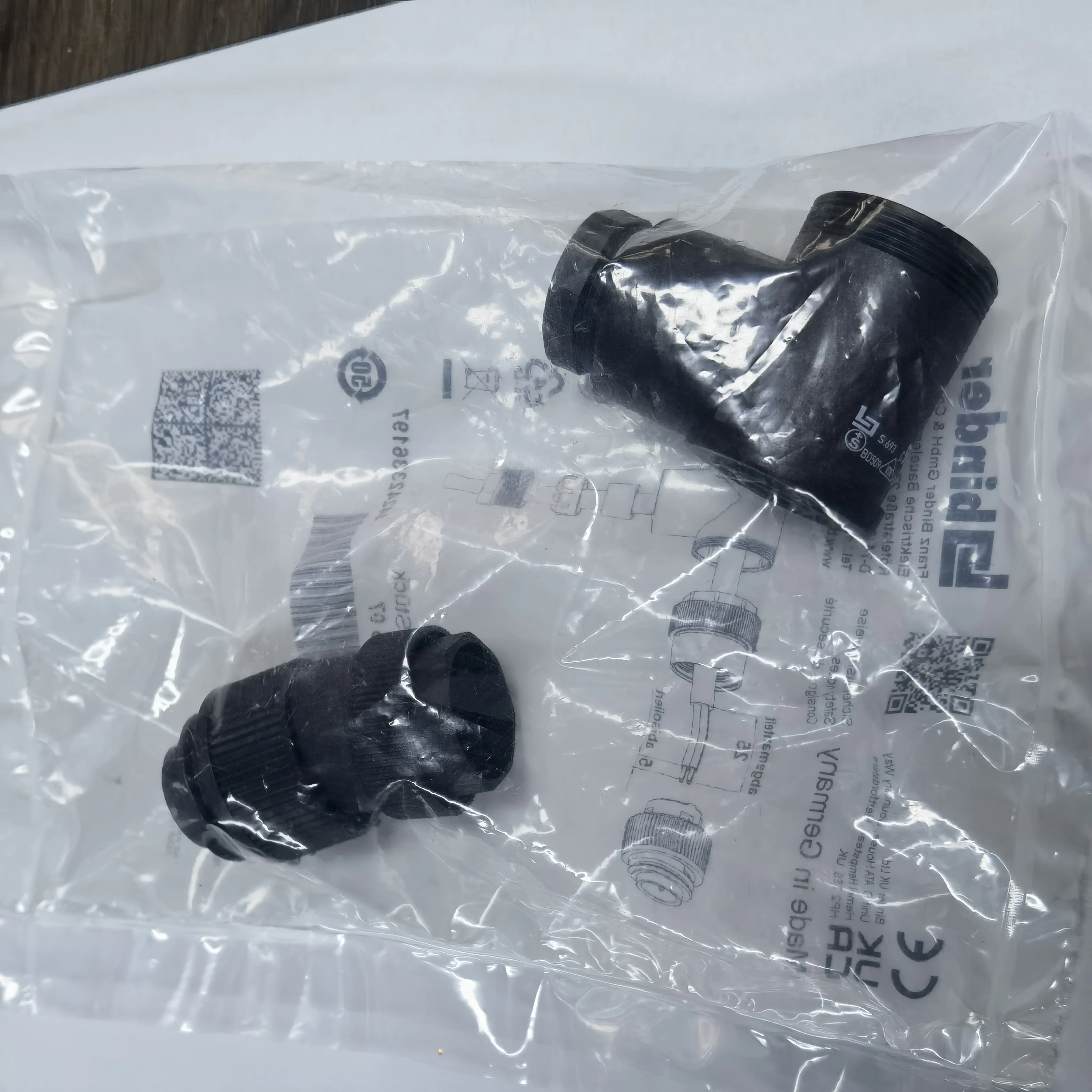 7 Pin Male Connector - S693, BD509 REG Nr-2751 10A (UL)8A 250V