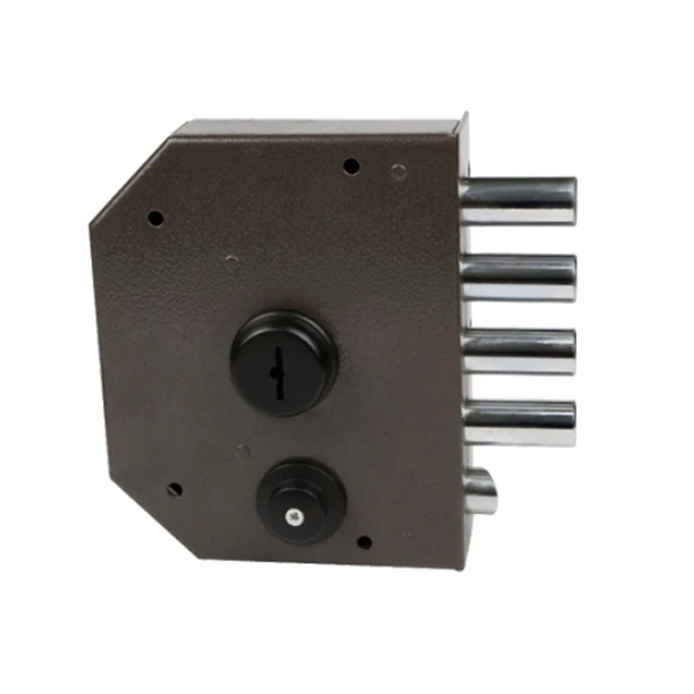 Alibaba.com: Zinc Alloy Security Steel Gate Door Lock with Brass Key ...