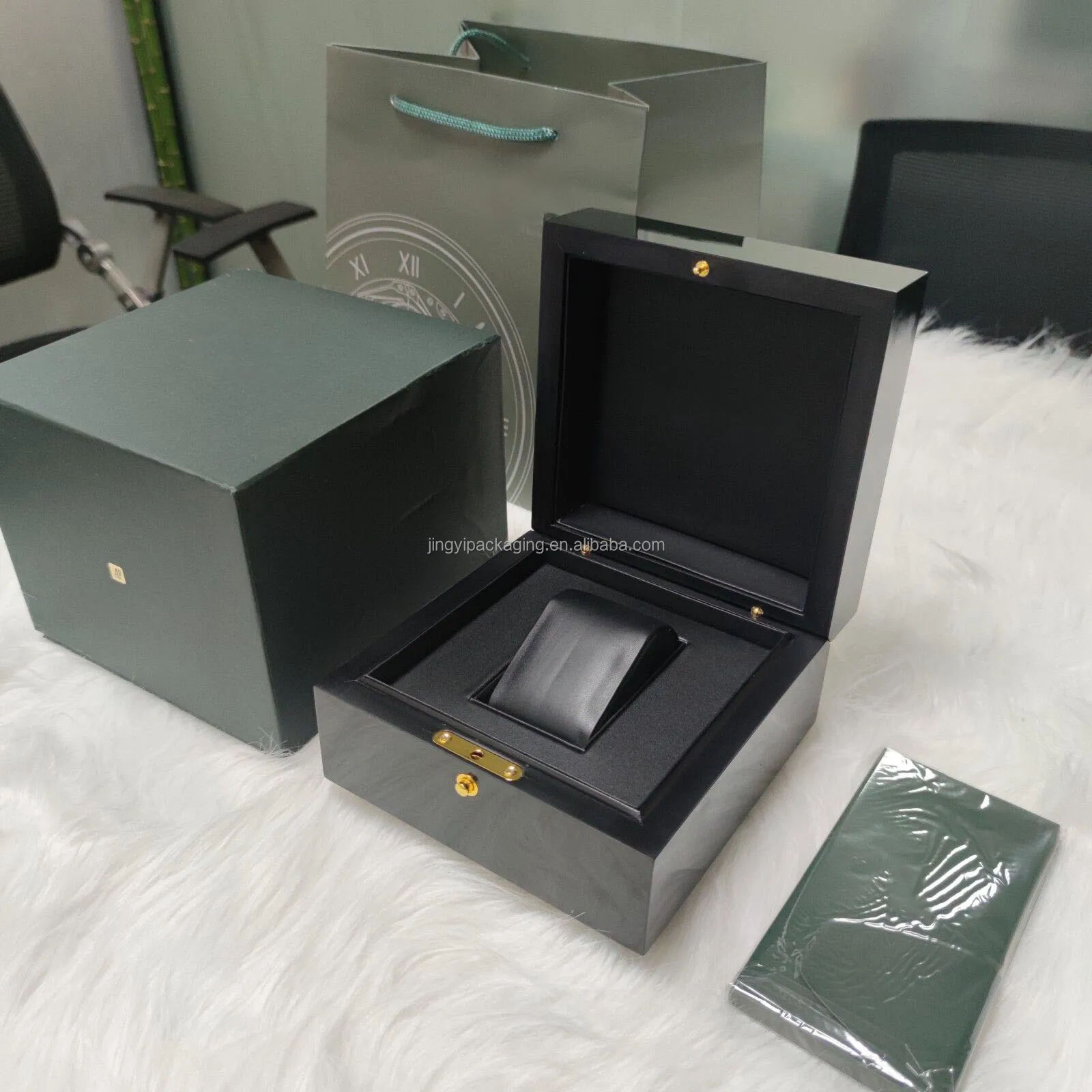 Auder Watch Package Box - Luxury Gift Customization