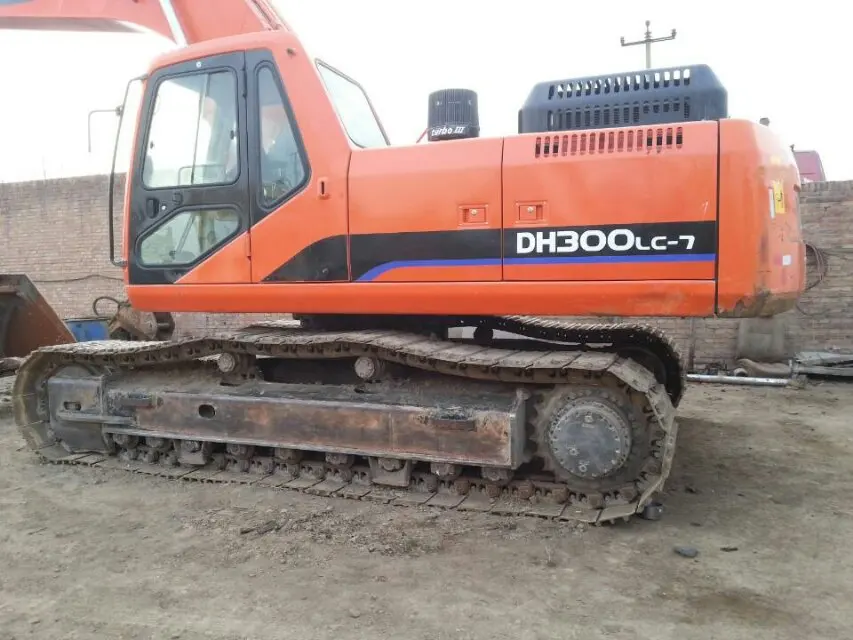 Cheap Original Doosan Dx300lc Crawler Excavator Used For Sale Korea ...