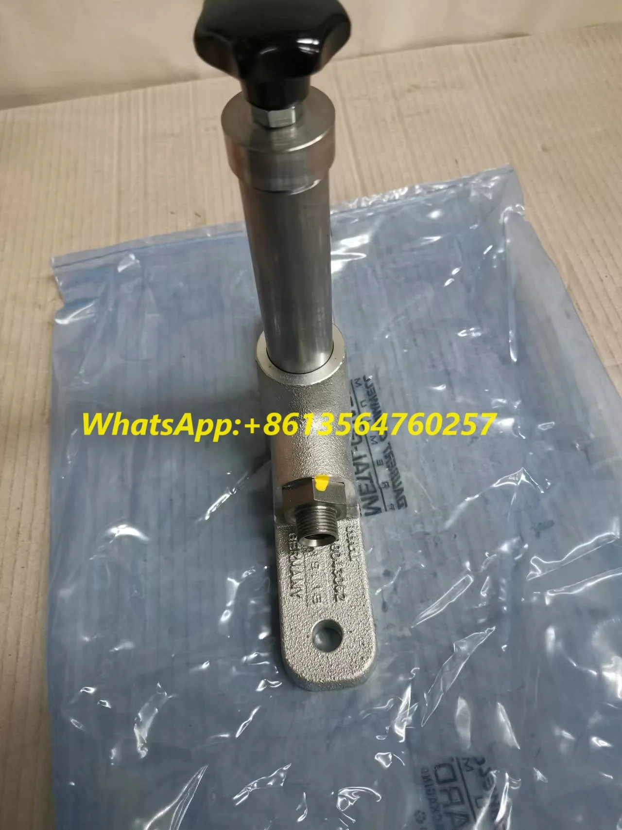 Genuine MTU Fuel Injection Pump X57507300057 for Diesel Engines