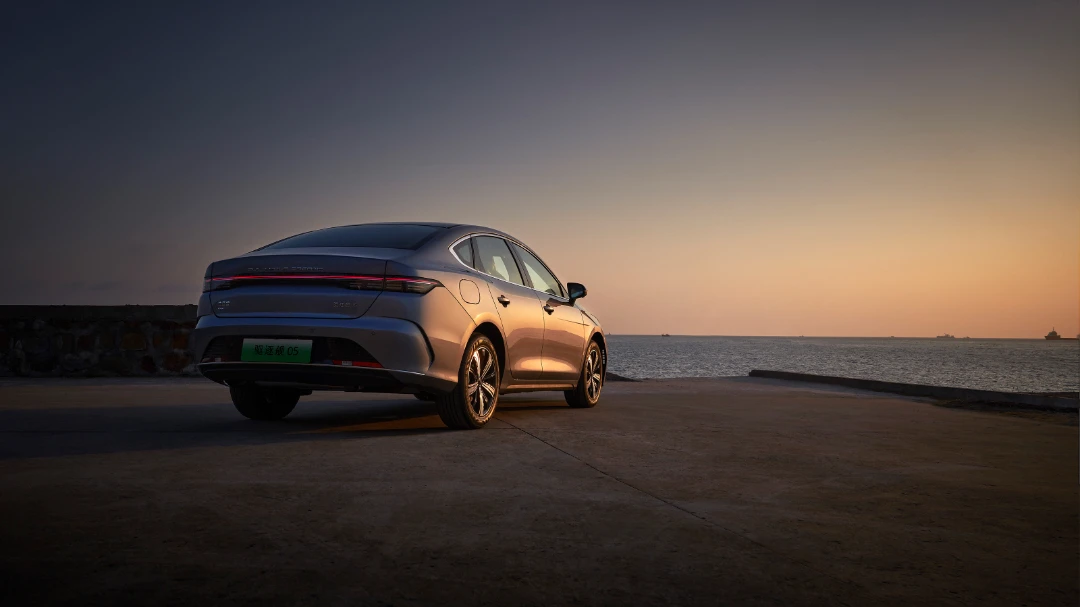 Byd Chazor Destroyer 05 Dm-i Plug-in Hybrid Electric Vehicles 1.5l ...