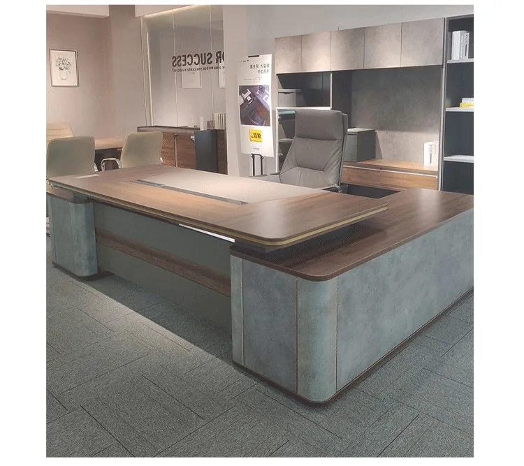 Modern Luxury Office Boss Table - Executive Desk Set